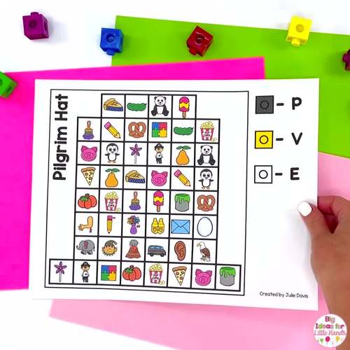 Thanksgiving Math Phonics Center | Kindergarten Snap Cubes | Worksheets