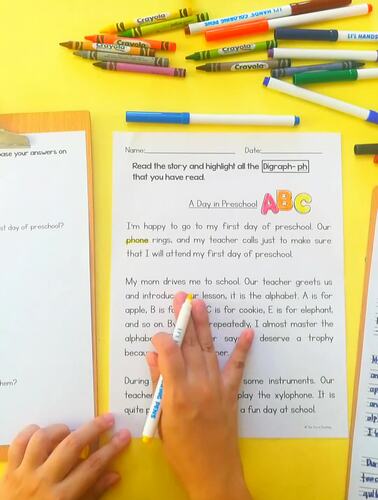 Digraph Reading Comprehension Passages and Questions for 1st and 2nd Grade