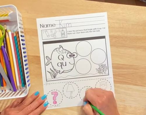 Beginning Sounds Cut and Paste Picture Sort for K-1 Literacy Centers