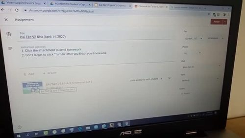 Drag and Drop Activity: This, That, Those, These by Maria Julieza Oliveros