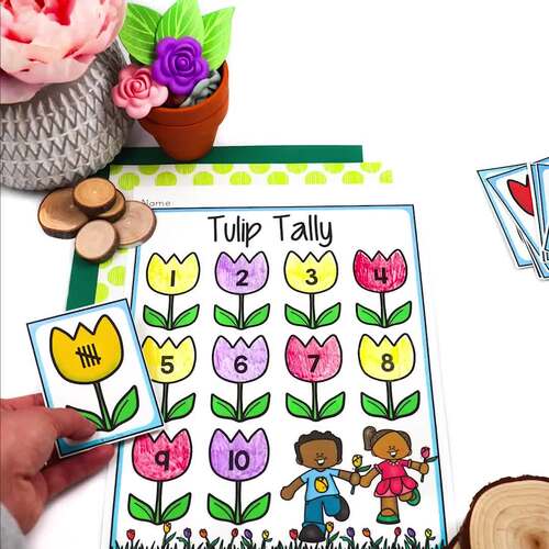Tulip Tally Flower Math Activity & Garden Number Scavenger Hunt ...