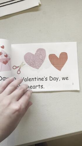 Valentine's Day Take Home Reader by Bonnie Makovec | TPT