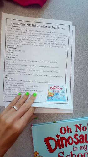 Oh No! Dinosaurs in my School Lesson Back to School Writing Craft