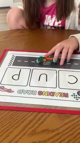Reading Road Word Mats | Hands-On Blending Activity by Hello Mrs Burke
