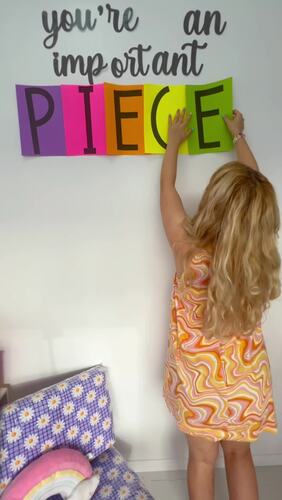 YOU'RE AN IMPORTANT PIECE OF OUR CLASS PUZZLE DOOR/BULLETIN BOARD DISPLAY