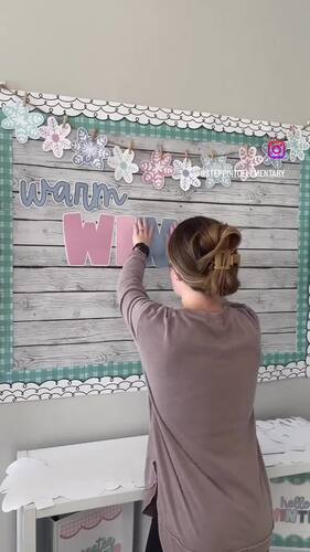 Winter Bulletin Board Kit | English & Spanish Versions | Student Activity