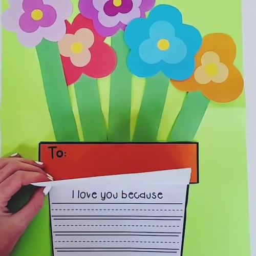 Happy Mother's Day Flower Pot Card and Writing prompt by Pre-K Perfection