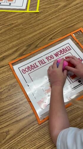 Thanksgiving - Gobble Elkonin Boxes/ Sound Boxes / Orthographic Mapping Mat