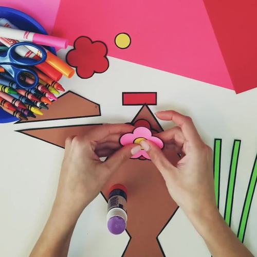 Kindergarten Valentine's Day Craft | Valentines Day in Spanish Activity
