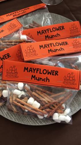 MAYFLOWER MUNCH!- A PILGRIM TREAT/ THANKSGIVING ACTIVITY by Jovial Teaching
