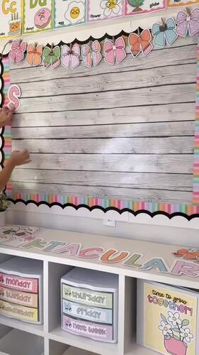 Halloween Bulletin Board | Halloween Bows & Composition Decor | Bilingual