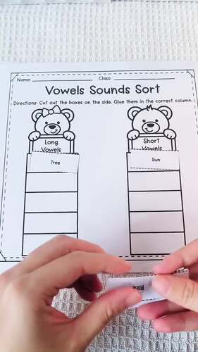 Short and Long Vowel Sounds Sort – Cut and Paste Phonics Activity